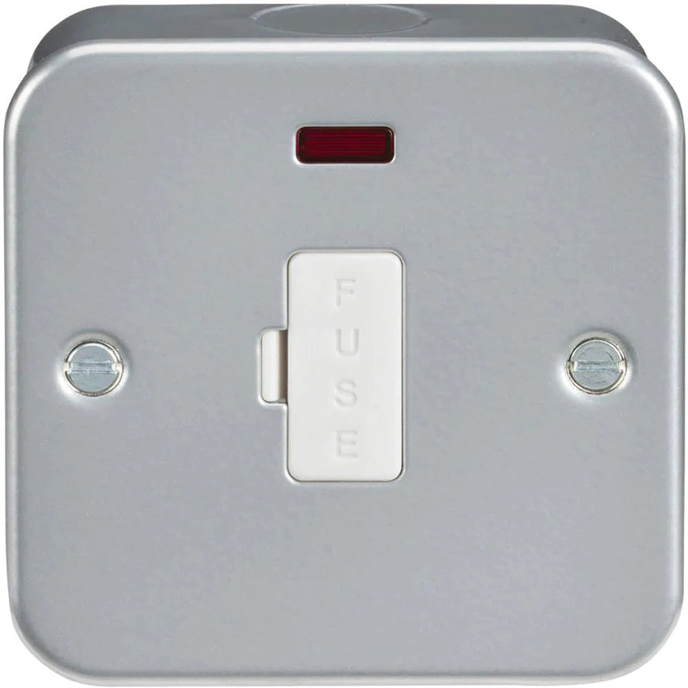 Metal Clad Fused Spurs - Reliable Electrical Protection | Niori